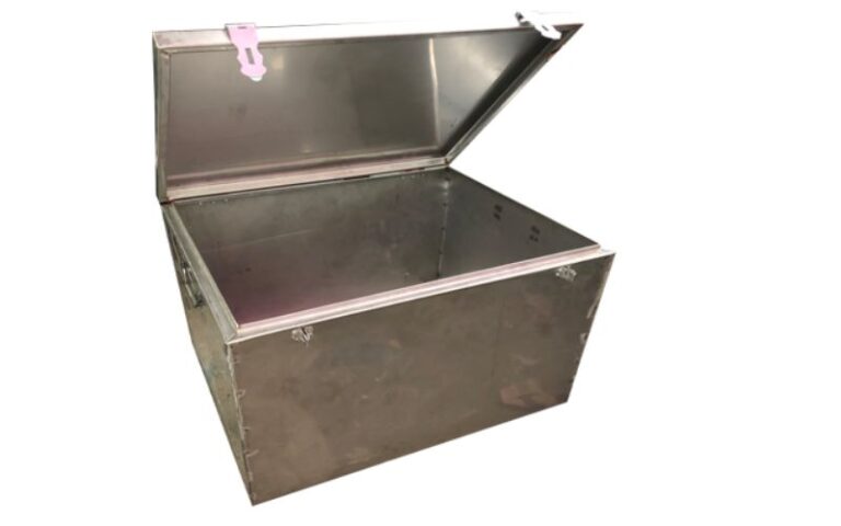 Thùng Inox vuông: Khái niệm và ứng dụng trong cuộc sống