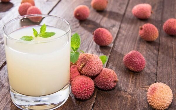 Making Lychee Syrup – A Sweet and Refreshing Homemade Recipe
